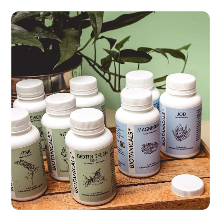 Pflanzliche Vitamine, Mineralien & Superfoods: nachhaltig, made in D. – BIOTANICALS